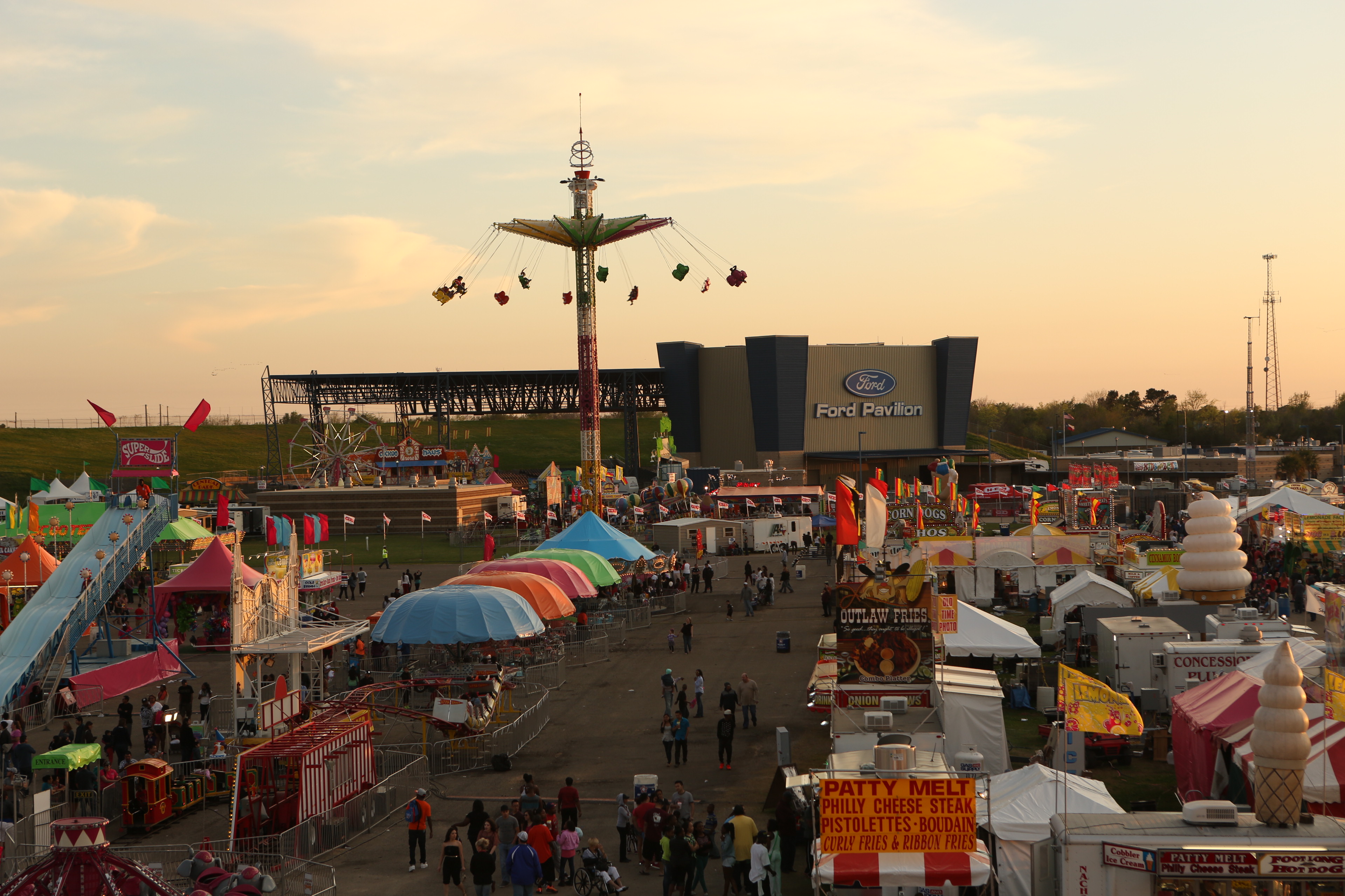 Fair adds flight flair, more rodeo | The Examiner | YMBL,South Texas ...